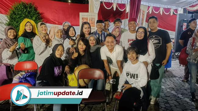 Tim Line Dance PWI dan PARFI Jatim Meriahkan Parade Surabaya Juang ...
